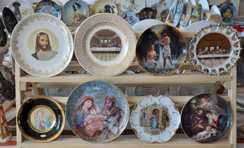 Collection of Antique Decorative Ceramic Plates Editorial Photo - Image ...