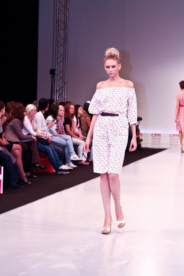 Collection of Clothing Unique Editorial Photo - Image of runway, dress ...