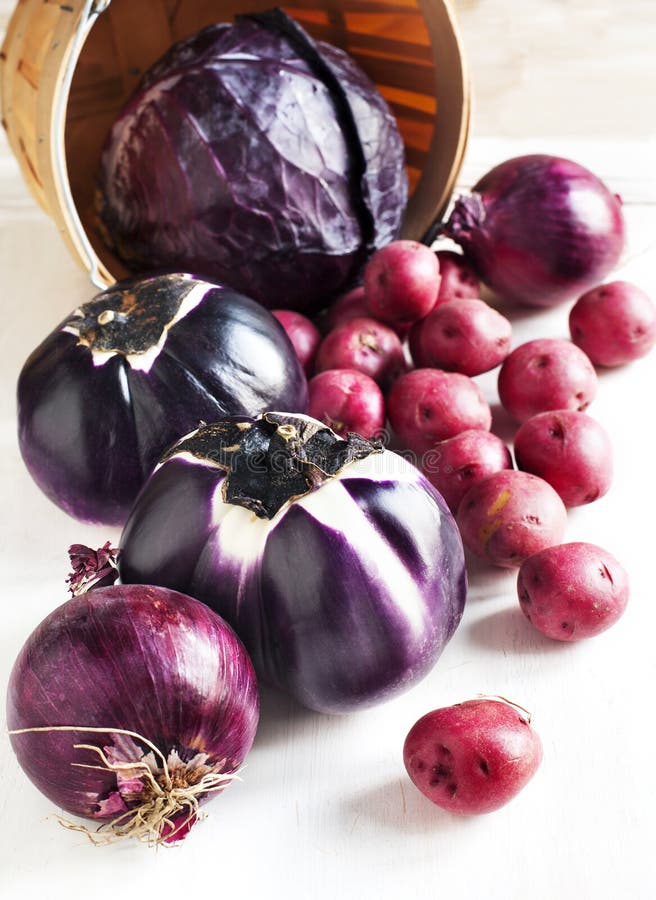Сollection of Fresh Purple Toned Vegetables. Stock Photo - Image of ...