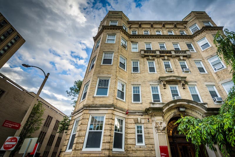 The College of Arts & Sciences Building, at Boston University, I ...