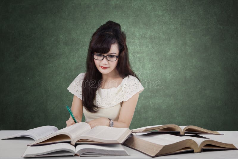 173 Chinese College Student Doing Homework Stock Photos - Free ...