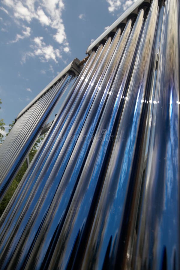 Collettore Solare Di Energia Parabolico Fotografia Stock - Immagine di ...