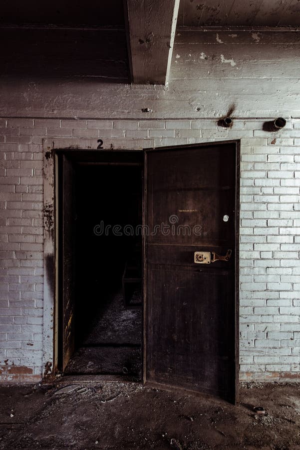 Collier-Crowell Building - Springfield, Ohio Editorial Stock Image ...