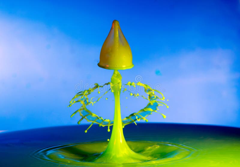 Collision of Two Drops on a Surface of Water Stock Image - Image of ...
