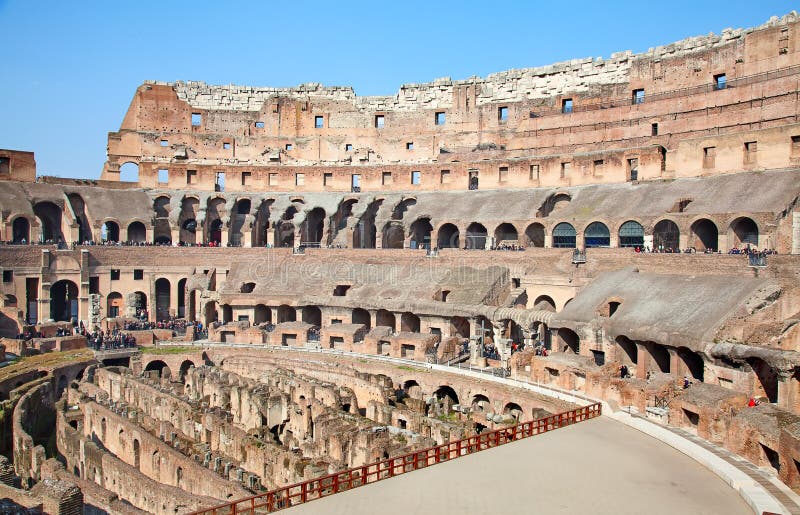 Colloseum zdjęcie stock. Obraz złożonej z eurydice, gladiatorski - 35451404