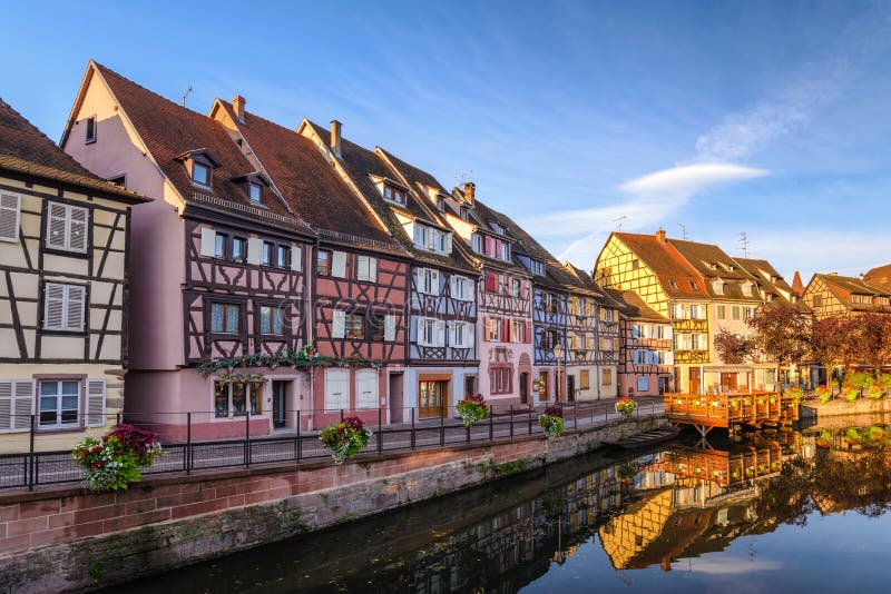 Colmar arkivfoto. Bild av halv, lopp, landmärke, alright - 98839130