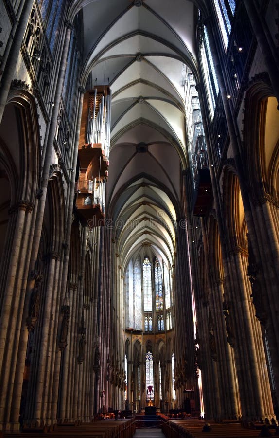 Cologne Cathedral editorial stock image. Image of chatolic - 74457619