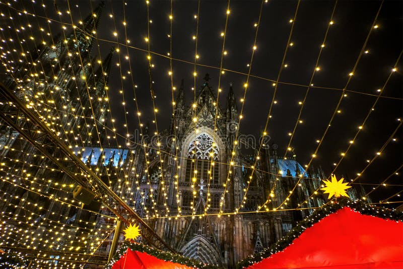 Cologne Christmas tree editorial stock photo. Image of building - 82919113