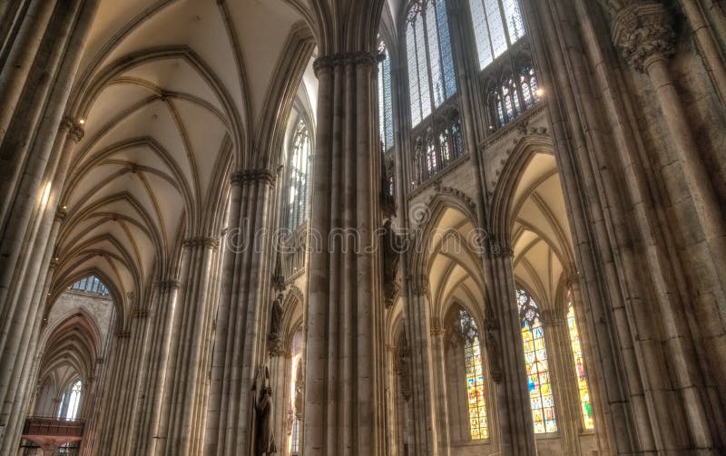 Cologne Dom Nave editorial image. Image of vault, architecture - 35753455