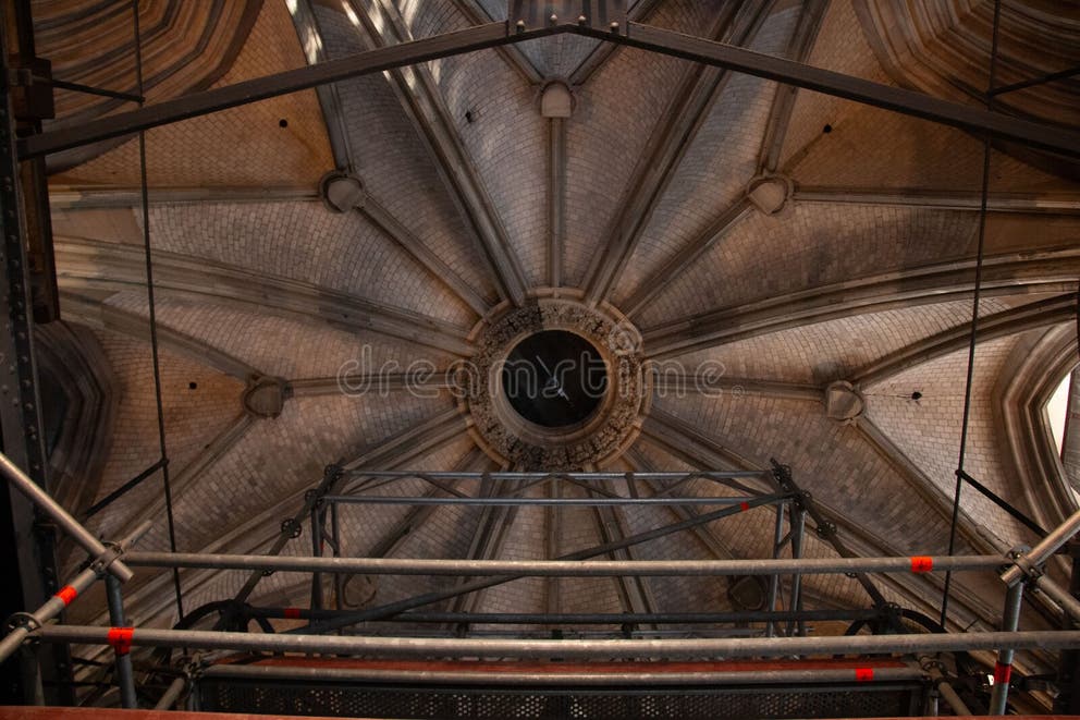COLOGNE, GERMANY - DECEMBER 29, 2017: Structural View of the Interior ...