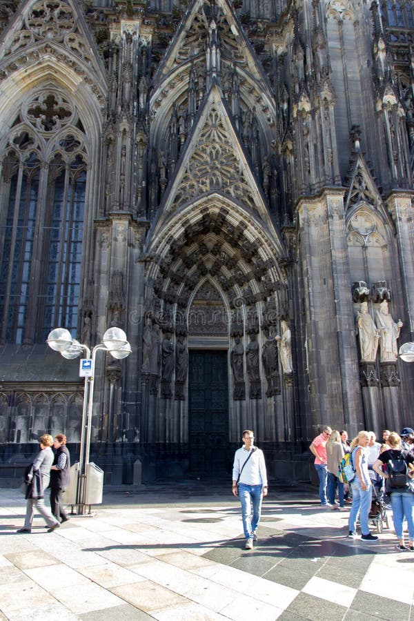 COLOGNE, GERMANY, OCTOBER 2018: Walking Tourists on the Square in Front ...
