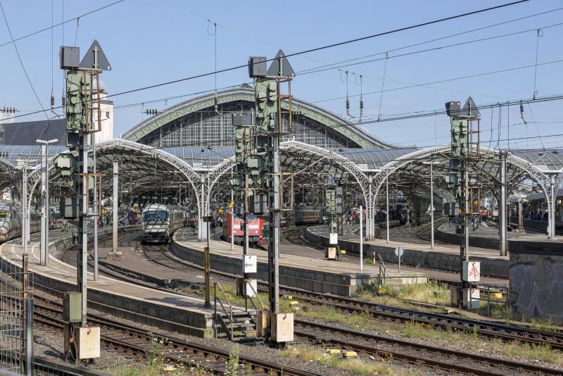 Cologne station editorial image. Image of germany, koln - 18599255