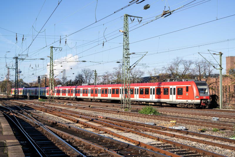 Cologne S-Bahn editorial image. Image of railroad, passenger - 260903345