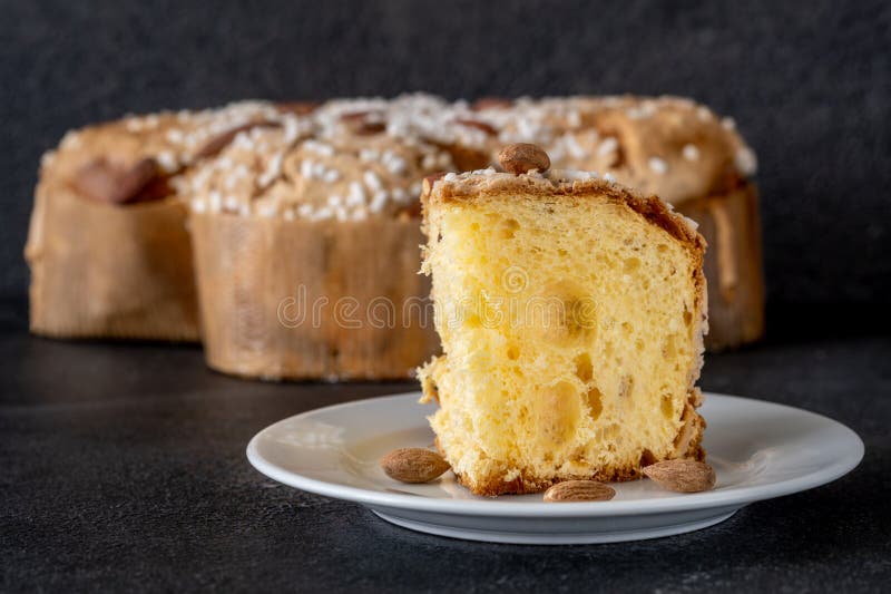 Colomba di Pasqua stock image. Image of dessert, almond - 279715109