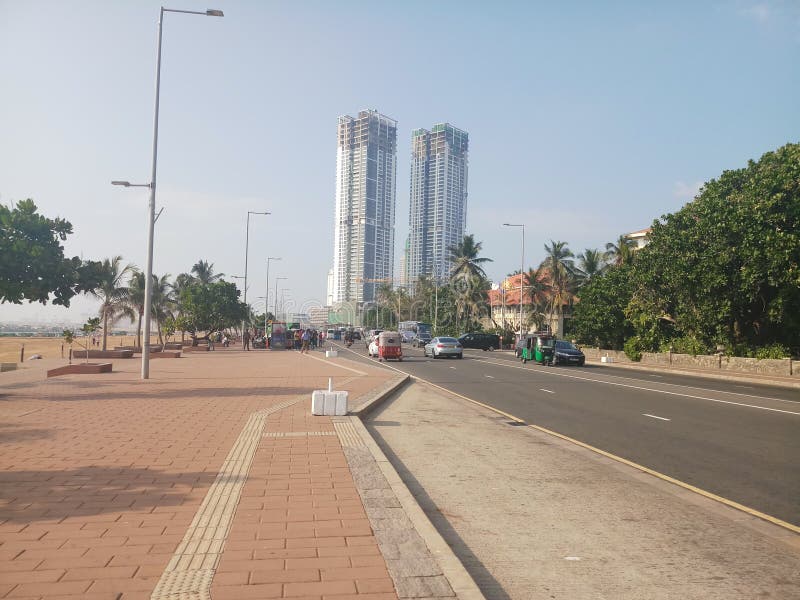 Colombo fotografía editorial. Imagen de edificios, camino - 111786747