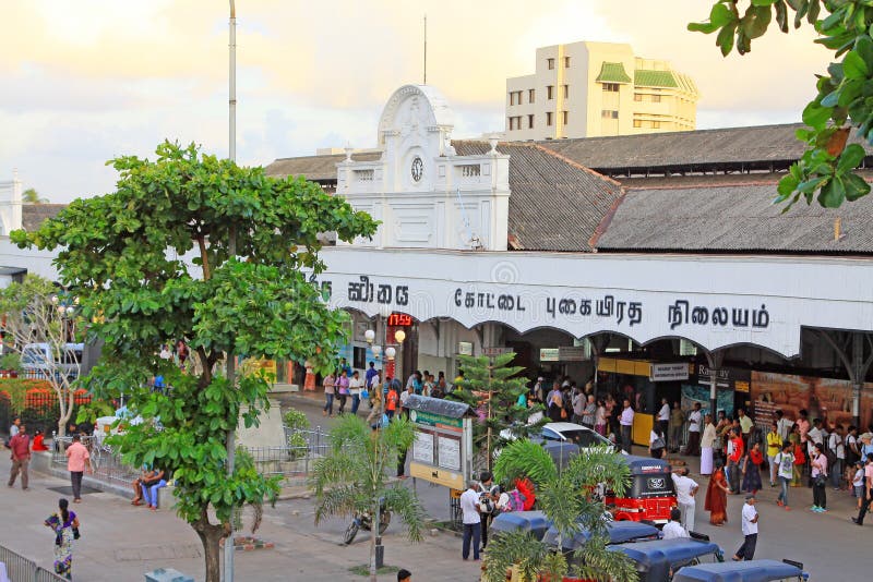 Colombo Fort Railway Station Editorial Stock Image - Image of ...