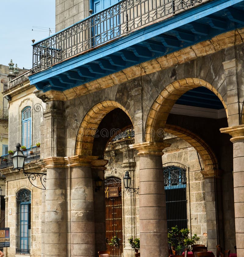 Colonial facade archs editorial stock photo. Image of cuba - 58374943