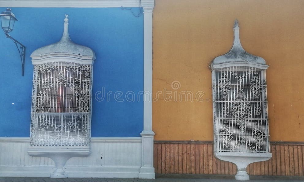 Colonial Windows in the City of Trujillo in Peru Editorial Photography ...