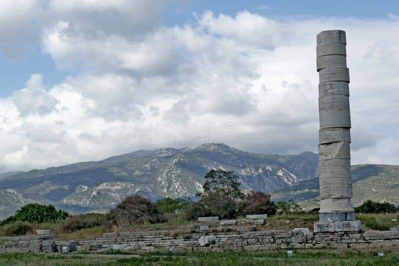 Colonna Greca Nel Sito Di Ireo Nell'isola Greca Di Samos Immagine Stock ...