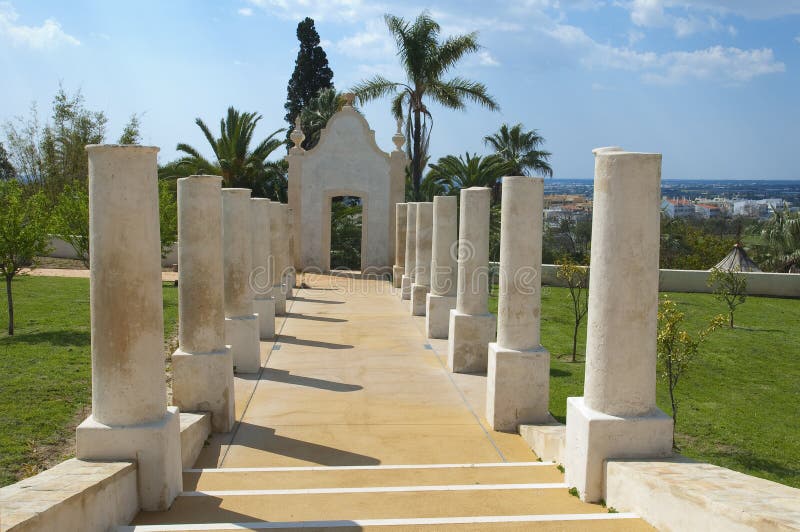 Colonnade garden stock image. Image of monument, ancient - 13442177