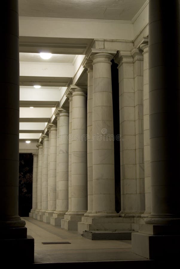 Colonne Romane immagine stock. Immagine di particolare - 12994177