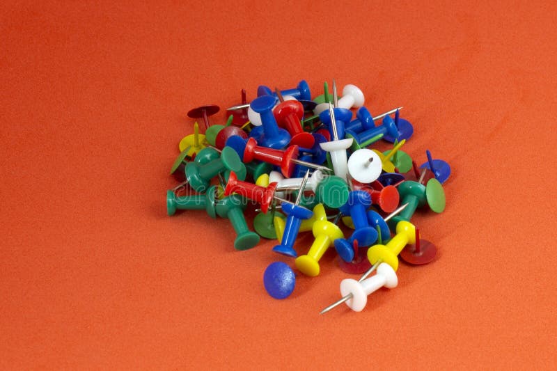 Post-It Note and Push Pin stock photo. Image of announcement - 1355630