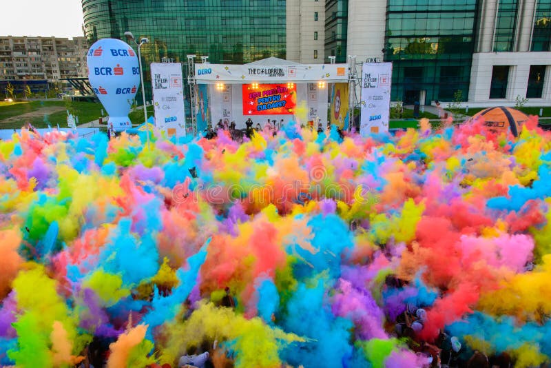 Color Run Coloreful Dust Cloud Editorial Photography - Image of color ...