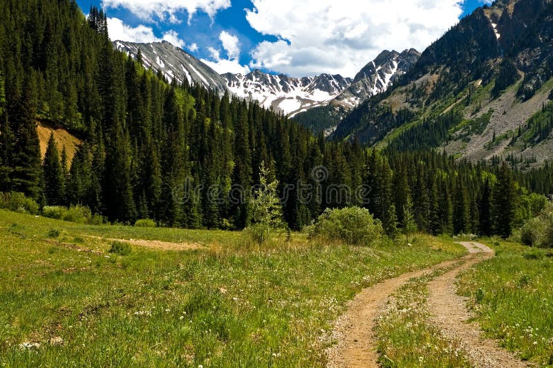 Colorado campo a través imagen de archivo. Imagen de ciclismo - 964593