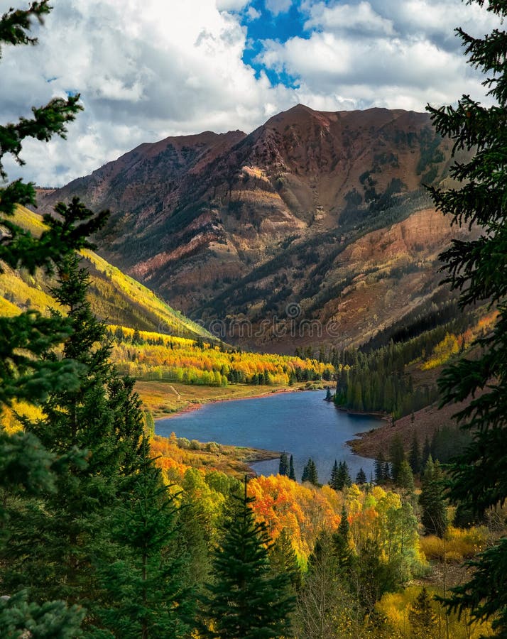 Colorado Maroon Bells in the Fall Stock Image - Image of nature, fall ...