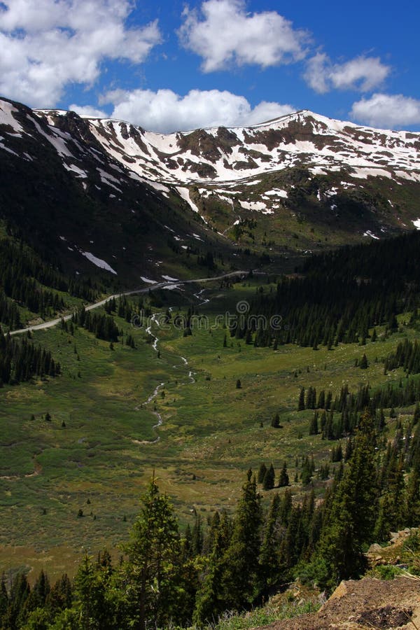 Colorado Mountain Range stock image. Image of green, vacation - 42083617