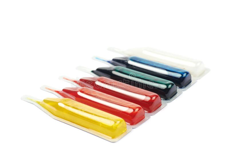 Coloration De Colorant Alimentaire Dans Une Capsule Image stock - Image ...