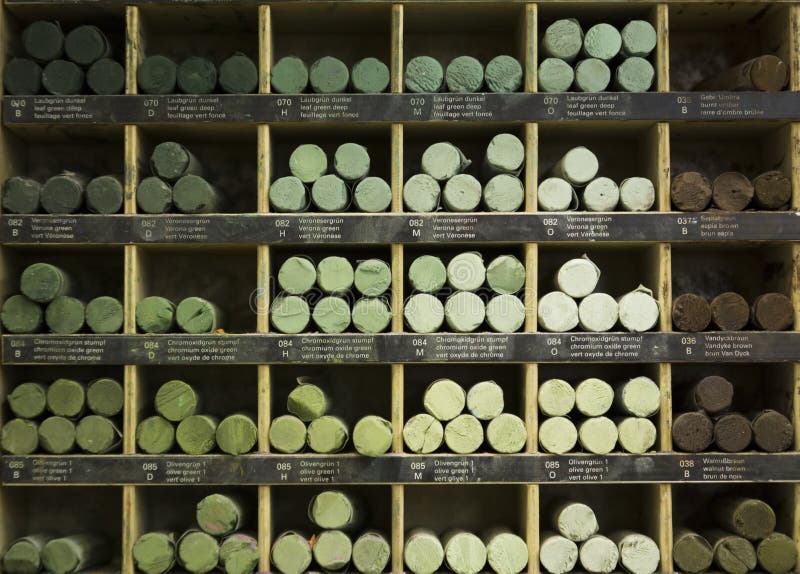 Colored Crayons Gradient Fondle Pattern Stock Photo - Image of school ...