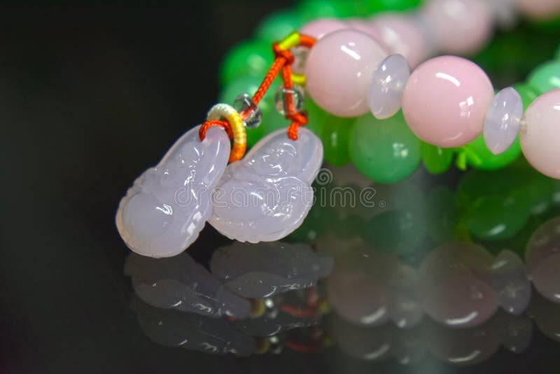 Colored Stone Bracelet Made from Hand, is a Beautiful and Luxurious ...