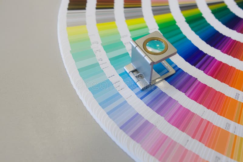 Colores de Pantone imagen de archivo. Imagen de libro - 14586191