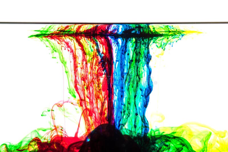 Colores en agua imagen de archivo. Imagen de insensible - 45713539