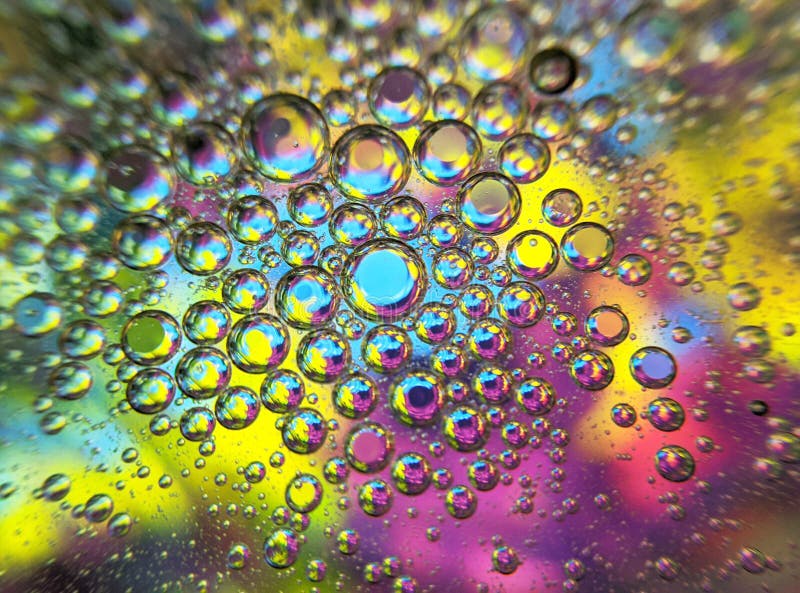 Colorful Bubbles Abstract Background, Oil Bubbles in Transparent Liquid ...
