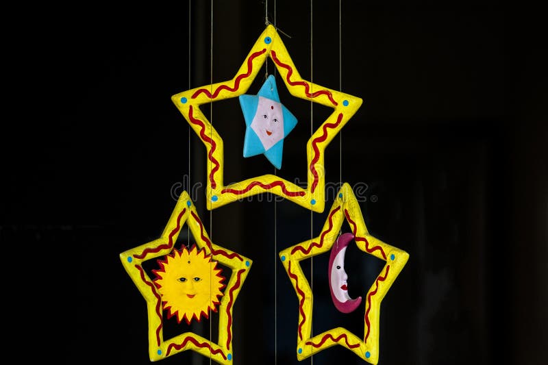 Cartoon Windbell Stock Illustrations – 1 Cartoon Windbell Stock ...