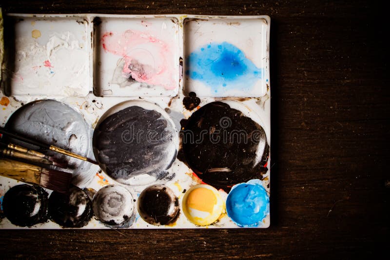 Colorful Chronicles: a Used Color Plate Unveiling an Artistic Tale ...