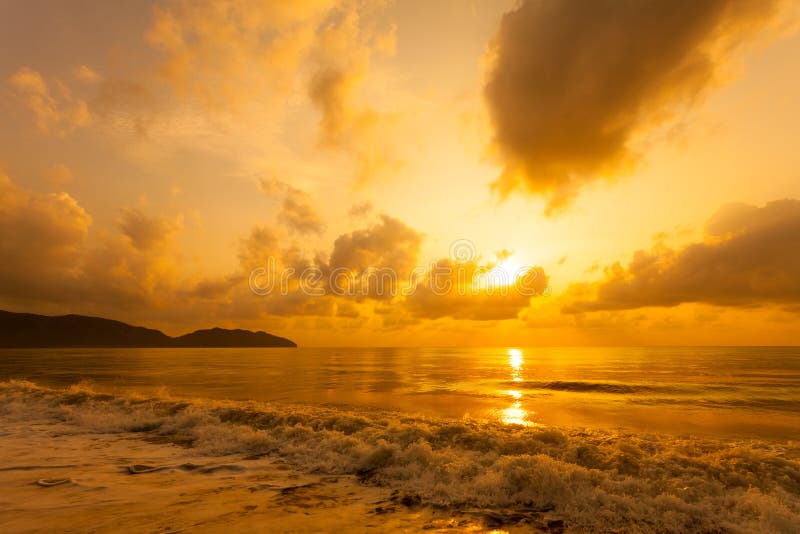 Colorful Dawn Over the Sea. Stock Image - Image of cloud, blue: 41573127