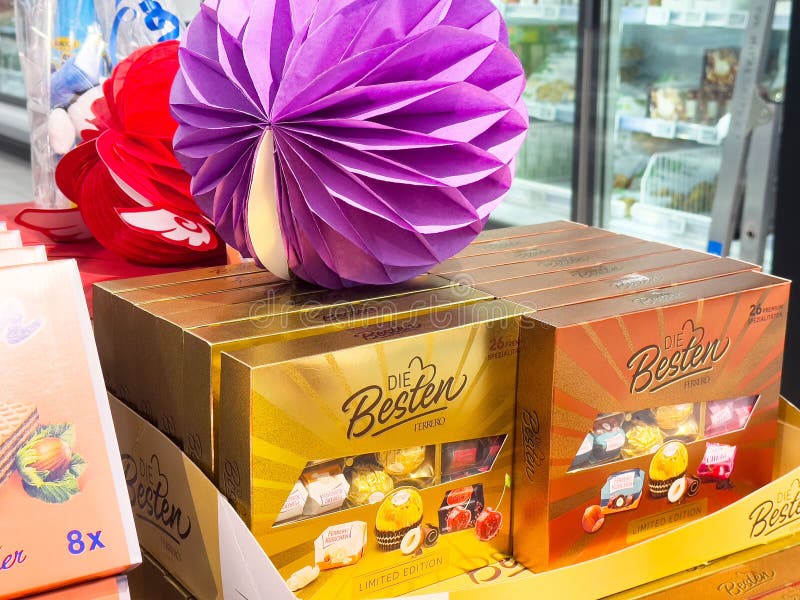 Colorful Decorative Display Chocolate Boxes Store Stock Photos - Free ...