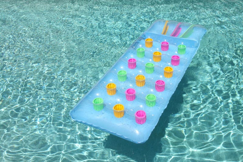 16+ Raft floating swimming pool Free Stock Photos - StockFreeImages