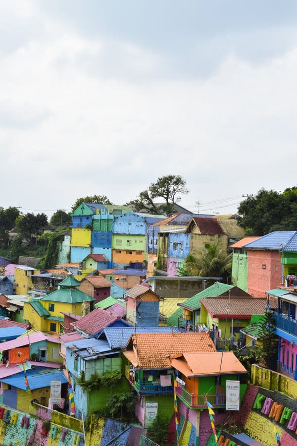 Colorful Jodipan Village (Kampung Warna Warni Jodipan) in Malang ... Colorful Jodipan Village (Kampung Warna Warni Jodipan) in Malang ...