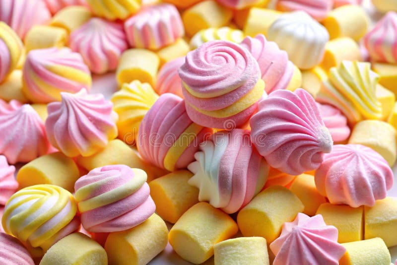 Colorful Marshmallows Pink and Yellow Sweets Stock Illustration ...