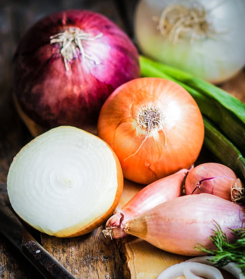 Colorful Onions on Rustic Wooden Background Stock Photo - Image of ...