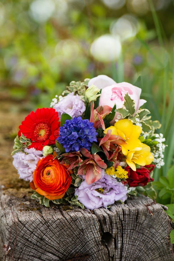 Colorful Spring Flower Bouquet Stock Image - Image of gardening ...