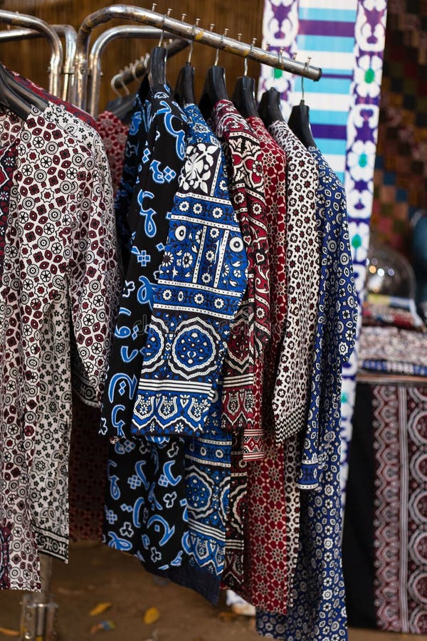 Sindhi Dresses Stock Illustrations – 3 Sindhi Dresses Stock ...