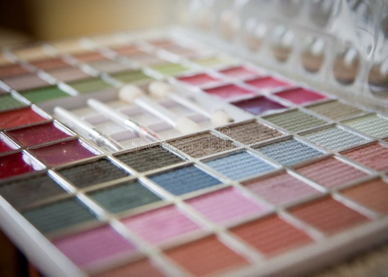 Colorfull Makeup Eyeshadows Tray Stock Photo - Image of eyeshadow ...