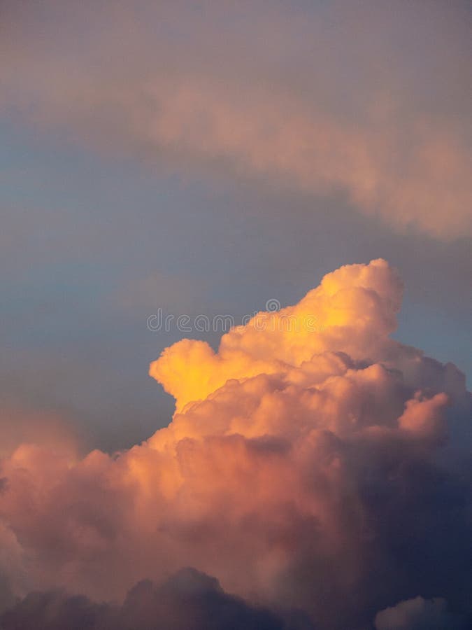 Colossal Cloud Formation Landscape Stock Photo - Image of cuba ...