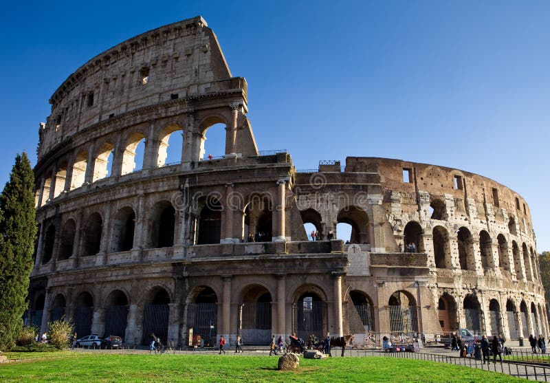Colosseum editorial photo. Image of tourist, building - 22214316
