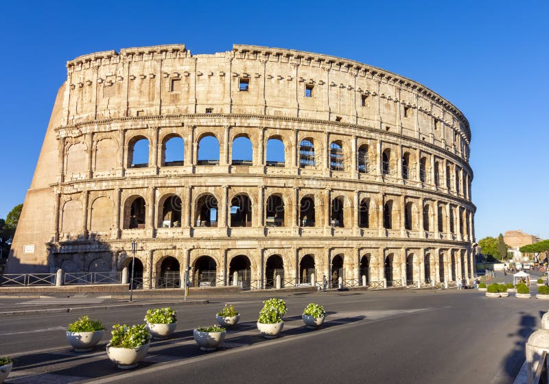 Colosseum Coliseum Building in Rome, Italy Editorial Image - Image of ...